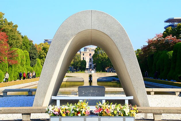 Uncover Hiroshima Peace Memorial Park’s anti-war Message - JAPAN AIRLINES (JAL)