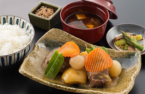 Inflight dining (JAL First Class) - JAL International Flights