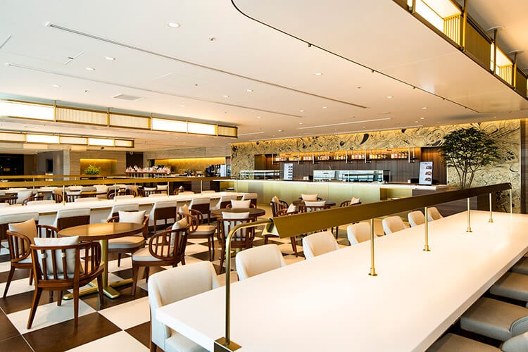 JAL | Tokyo International Airport [Haneda] JAL First Class Lounge