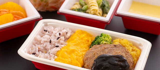 Inflight dining (JAL Economy Class) - JAL International Flights